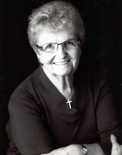 Inge M. Erdmann – Hills of Rest